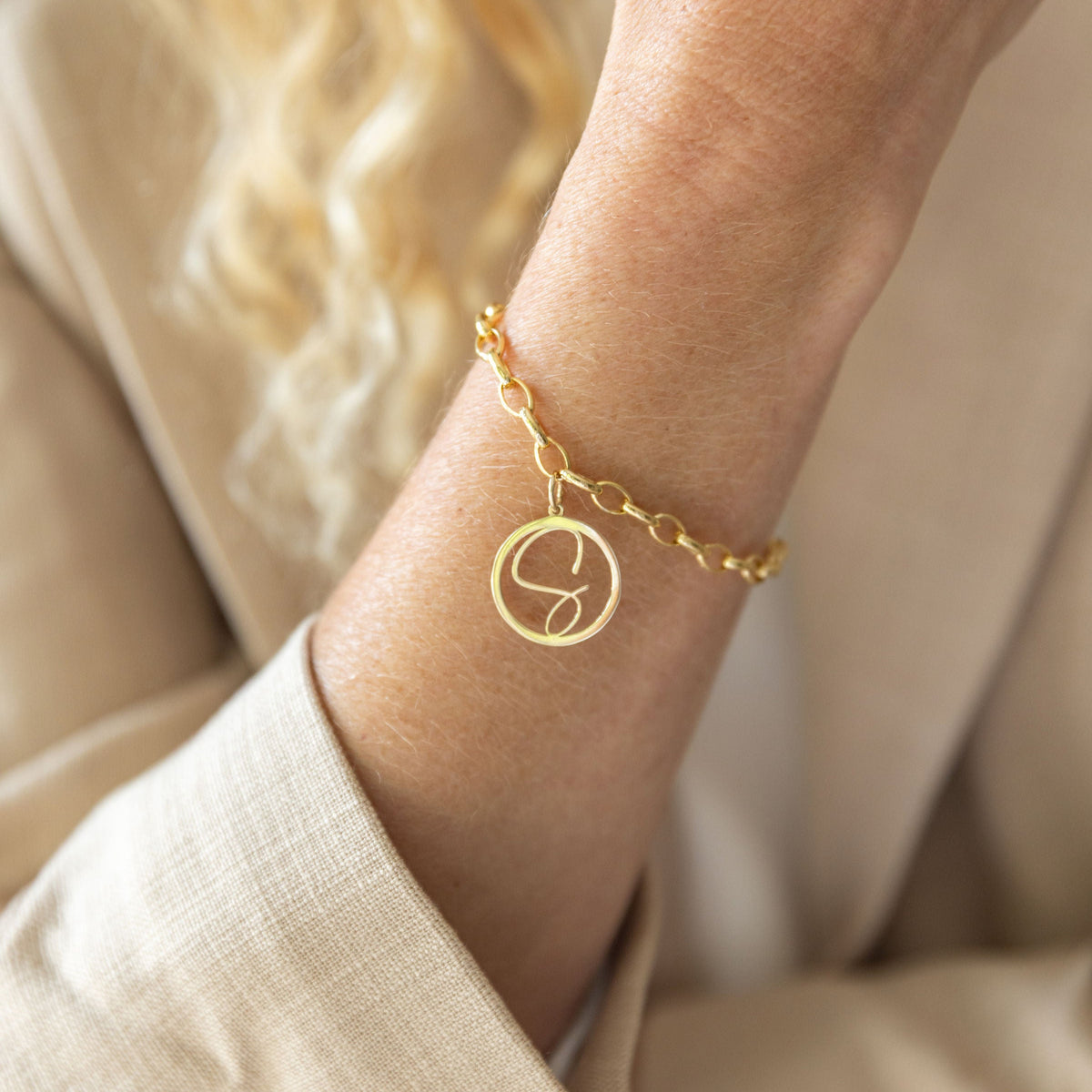 OVAL LINK BRACELET in 14k gold – Charming Cocco